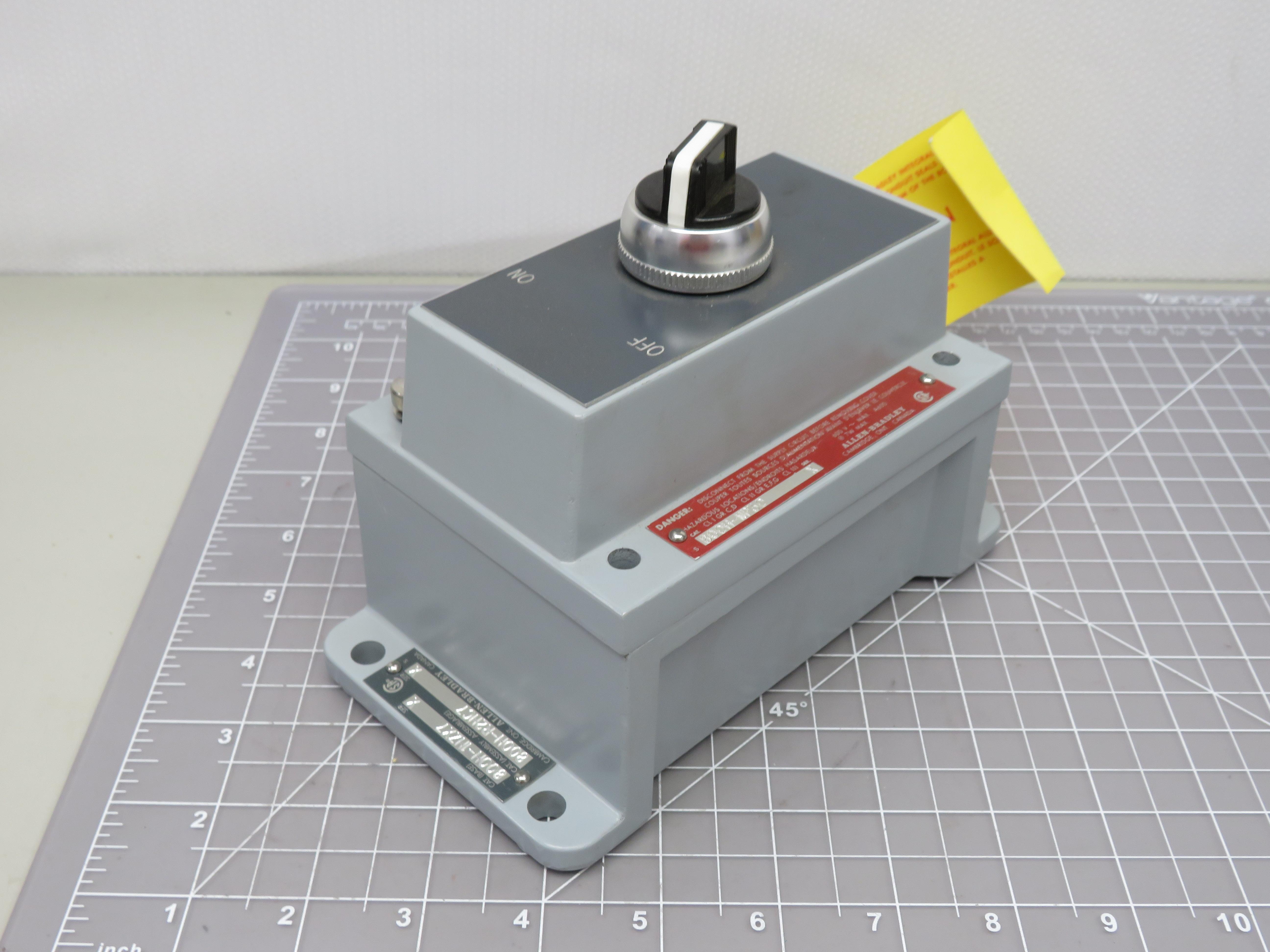 Allen-Bradley 800H-NP30 800H-1HZX7 / 800H-R2HC7 Explosion Proof Selector Switch | eBay